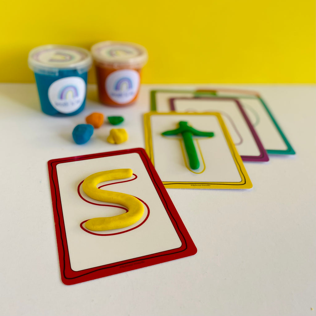 English Alphabet Playdough Mats – Rahwanjiprintables